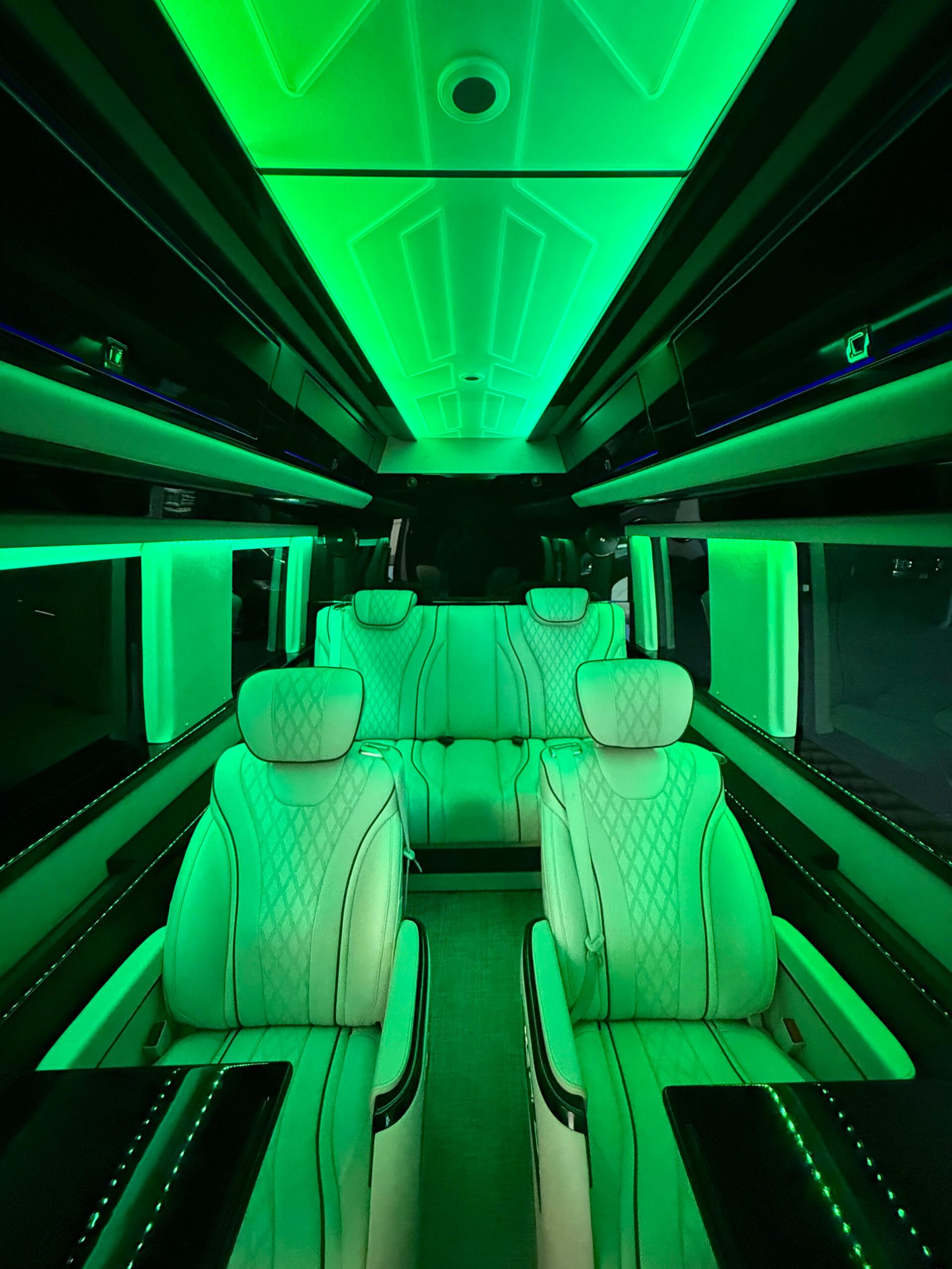 7 Passenger Sprinter Jet – Golden Class Limo